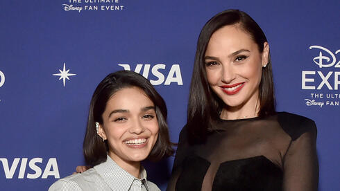 The pro-Palestinian Snow White vs the Zionist Evil Queen: What's going ...