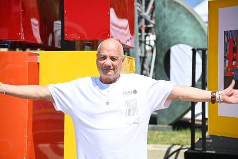 Rescued hostage Luis Har presents the Tikva Exhibit: 'Our people need hope'