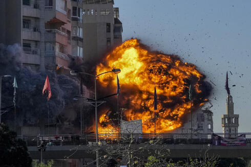 'Dahieh destruction akin to 2006 war': Watch Israeli strike flatten ...
