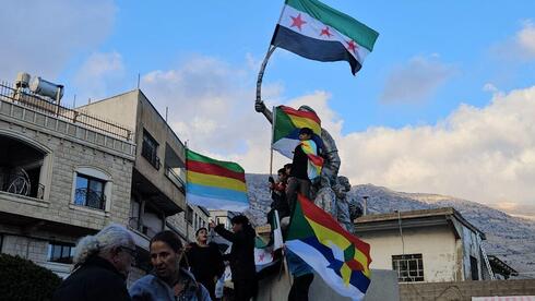 דרוזים שחיים בסוריה יעבדו בארץ? "עלולים להצטייר כבוגדים"