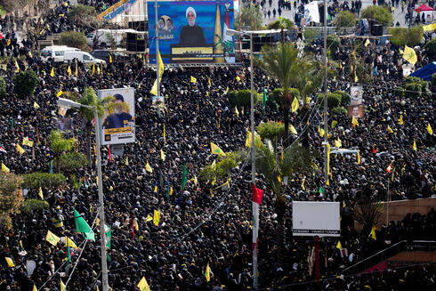 Israeli jets fly over Beirut during Nasrallah funeral as hundreds of ...
