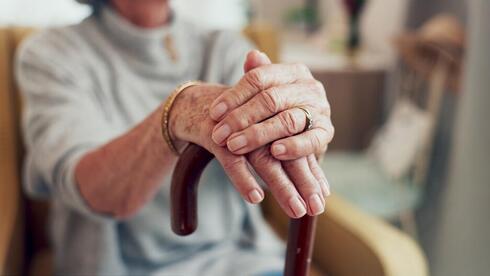 The science behind the 'old person smell': what really changes in our ...