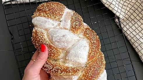 Stunning challah bread with easy braiding