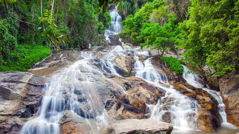 Another tragedy at deadly waterfall: French tourist dies while taking ...